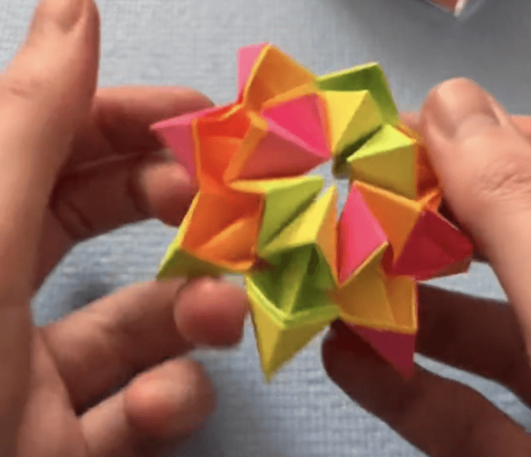 30+ Post-it Note art, crafts and activities | Mum In The Madhouse