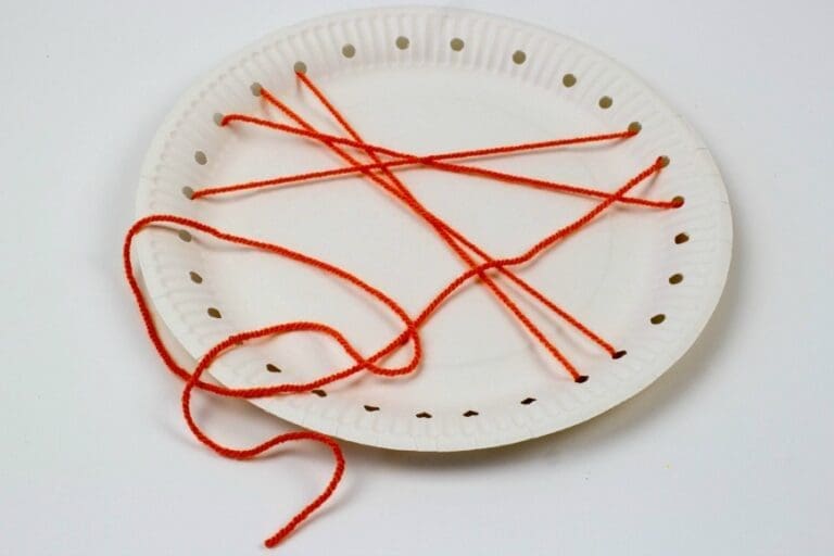 Pumpkin Paper Plate Lacing Craft for Kids – Fun Halloween Activity