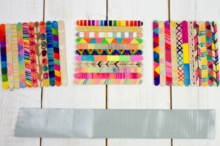 How to Make a Craft Stick Wall Hanging | A Great Collaborative Craft