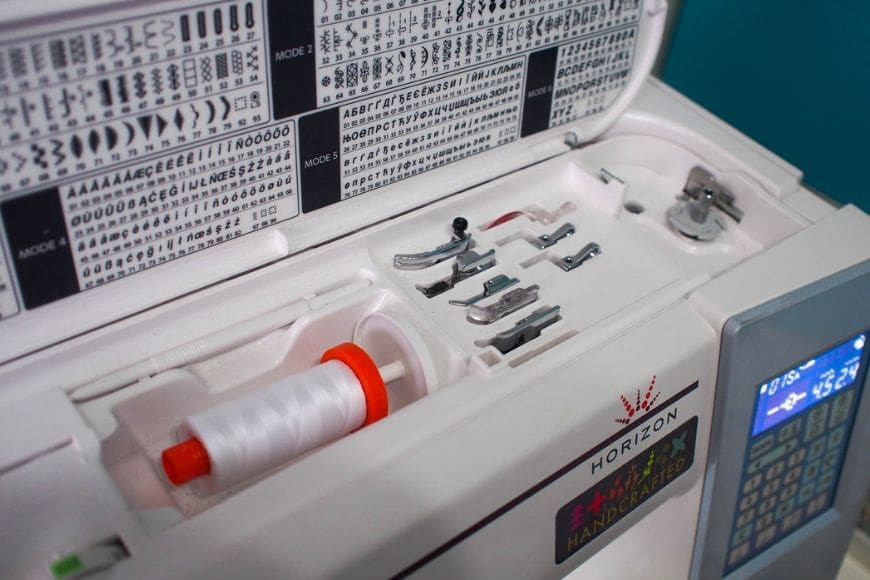 Janome Horizon 8200QCP Review – Best Quilting Machine for Serious Sewists
