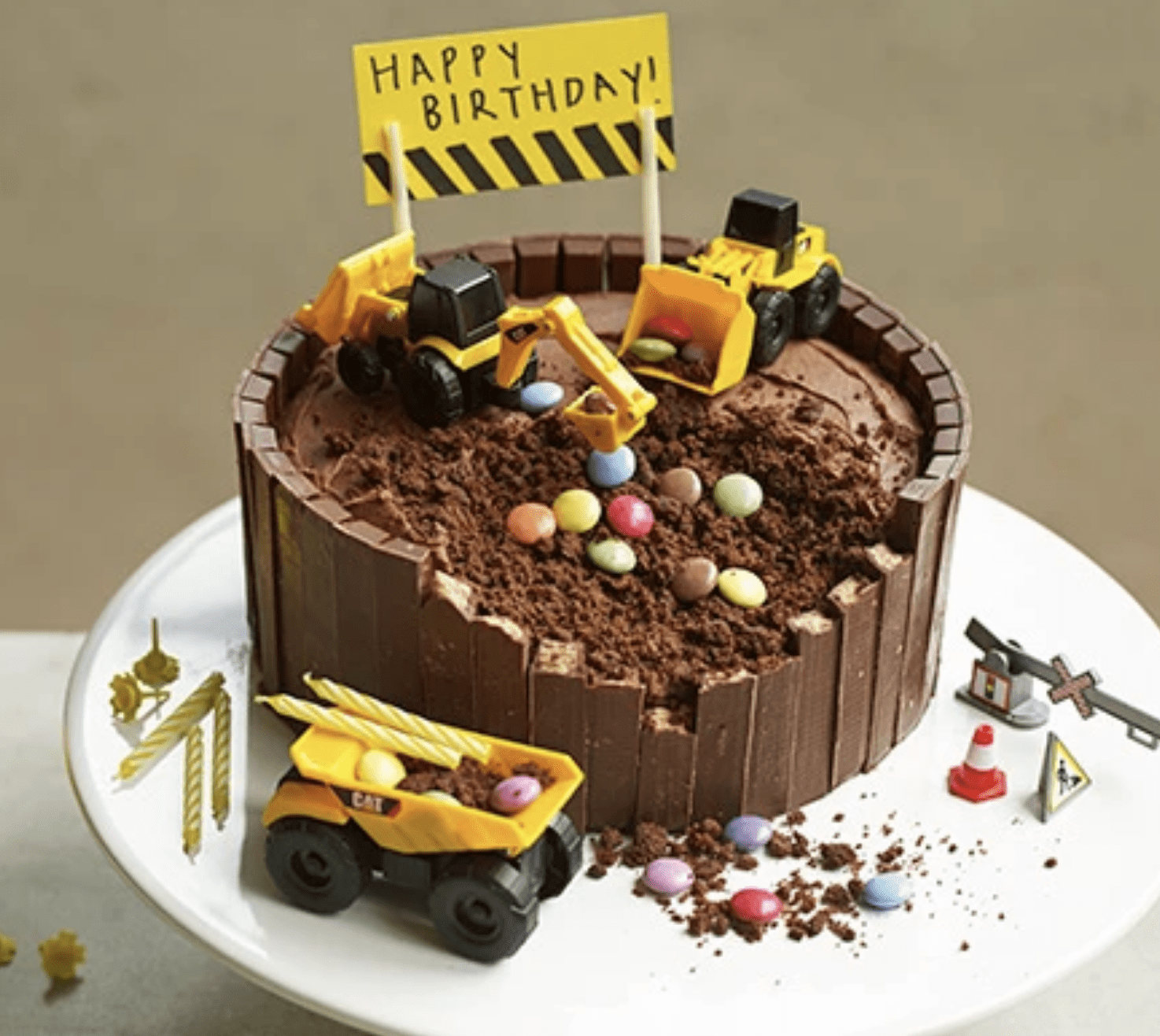 10 Easy Kids' Birthday Cakes: Simple and Fun Recipes for a Memorable ...