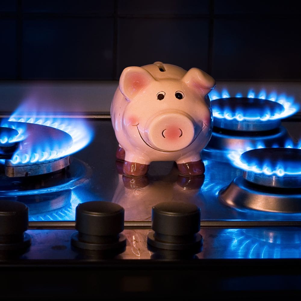 How to Save Energy When Cooking: Smart Tips for Efficient and Eco ...