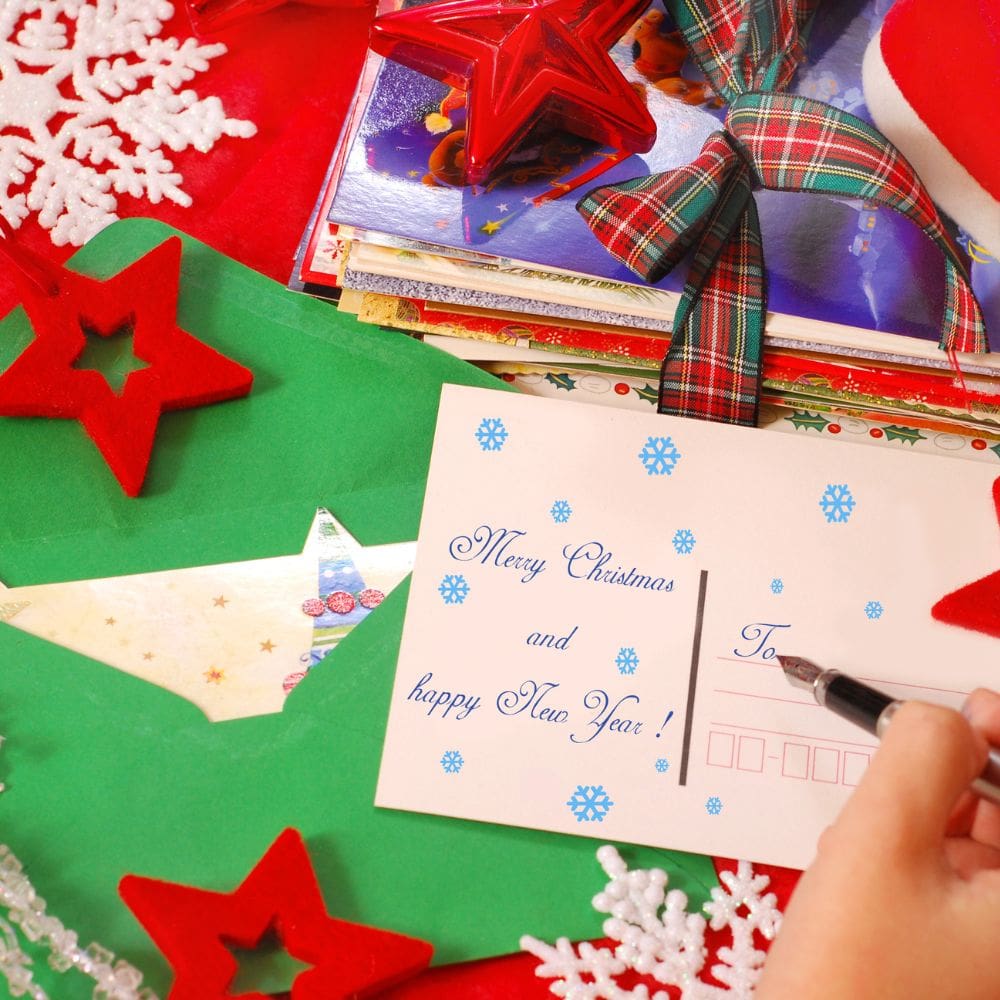 6 Unique Ideas for Custom Christmas Cards: Make Your Holiday Greetings ...