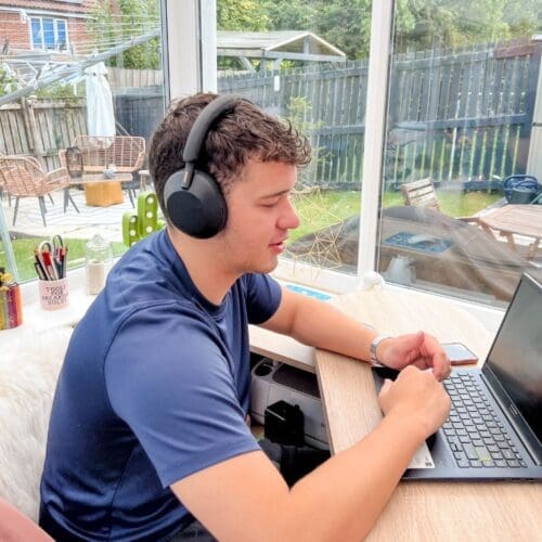 Best Tech Gadgets for Students | Mum In The Madhouse