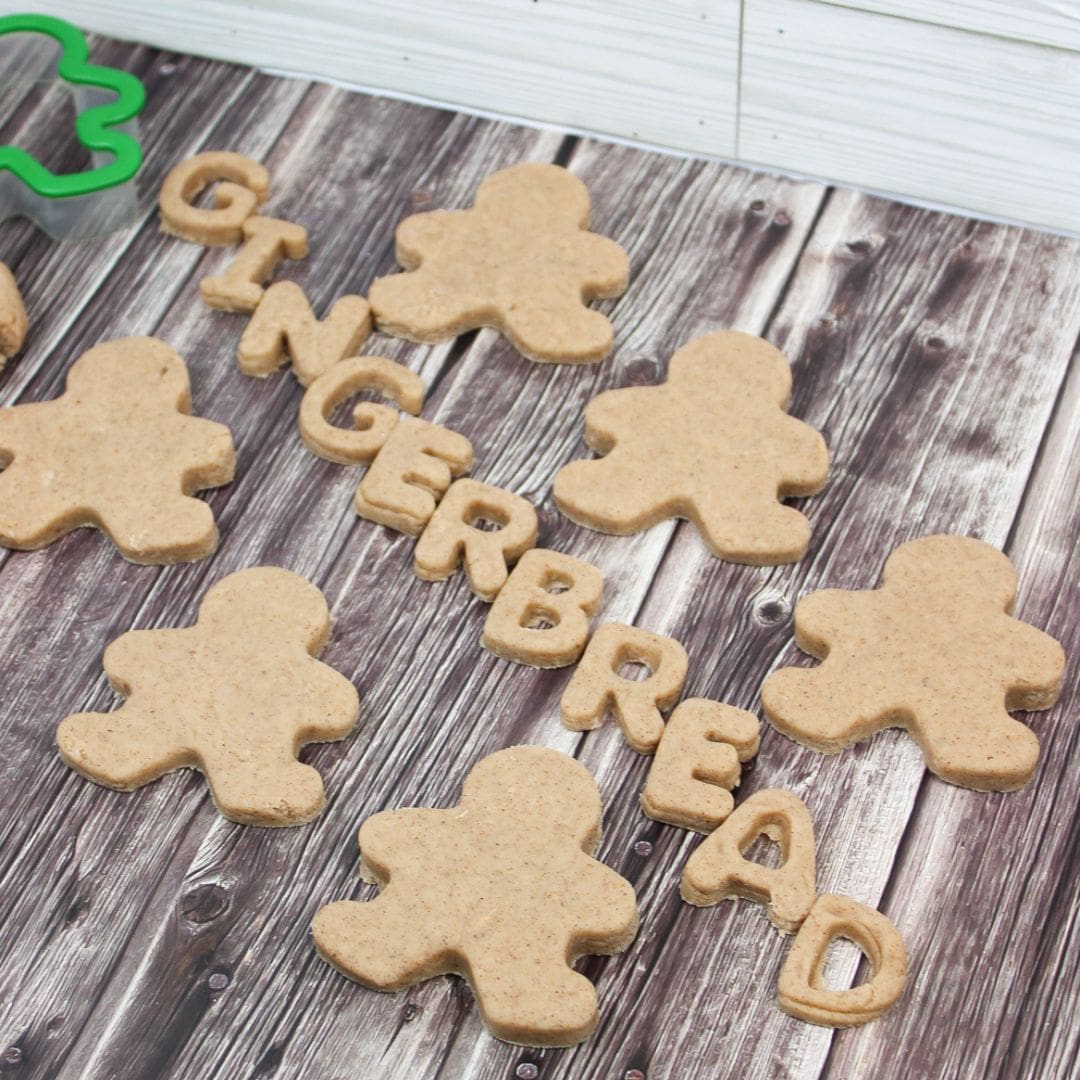 The Best Gingerbread Playdough Recipe: A Fun & Festive Holiday Craft ...