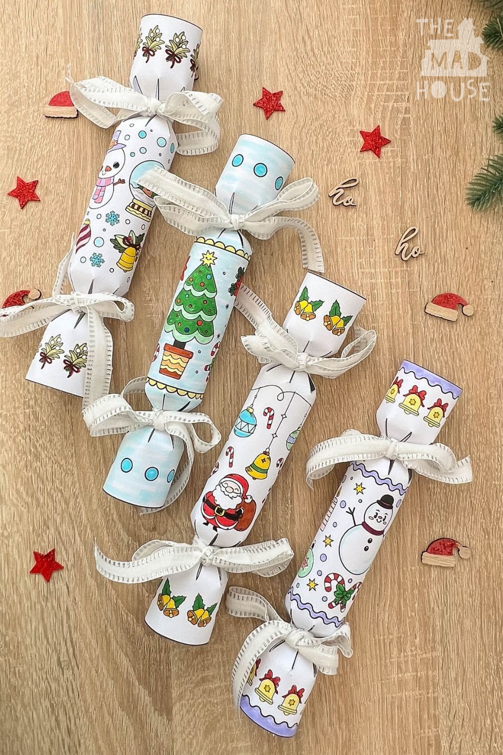 DIY Christmas Cracker Colouring Printables for Kids – Fun Holiday Craft