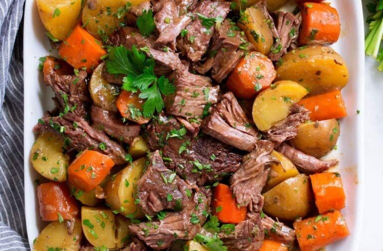 20 Winter Slow Cooker Recipes Perfect for Families | Mum In The Madhouse